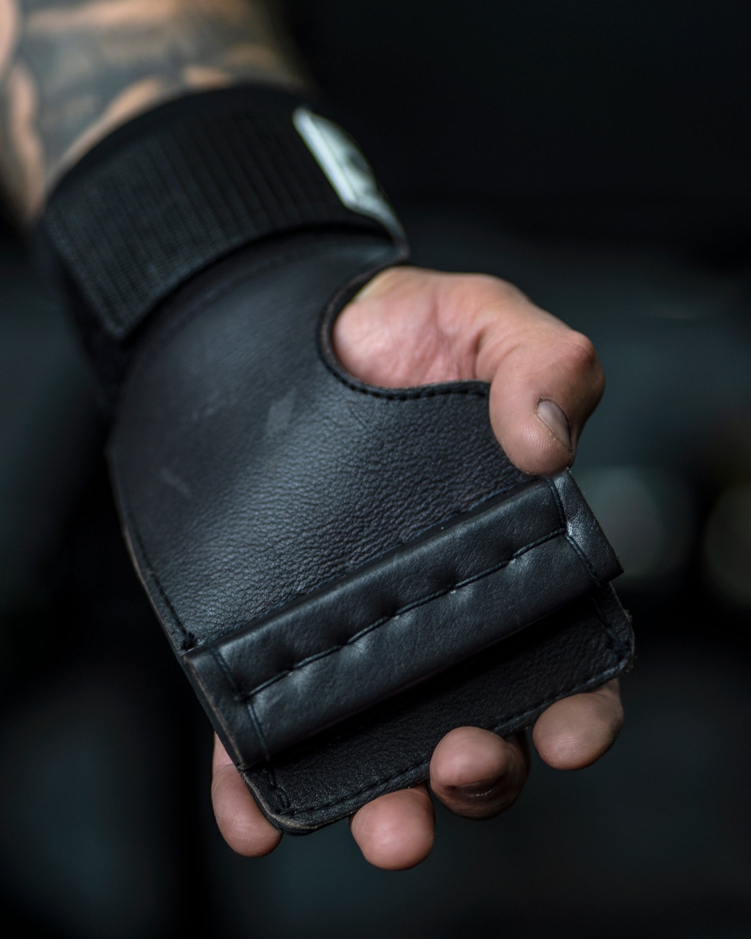 ULTIMATE WOLF GRIPS – the home of the best bodybuilding grips! – Wolf Grips